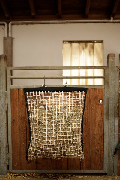 Hay Net with Filling Aid,H ... - Albert Kerbl GmbH